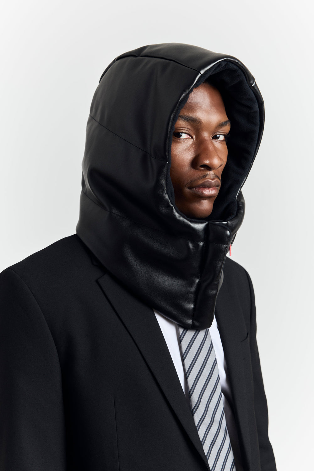 KAPUSH (officiel) - Capuches amovibles premium fabriquées en Europe